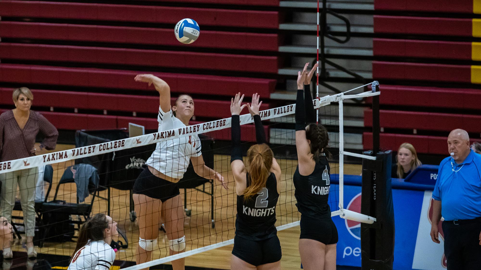 Jessica Mariscal - Volleyball - Yakima Valley College Athletics