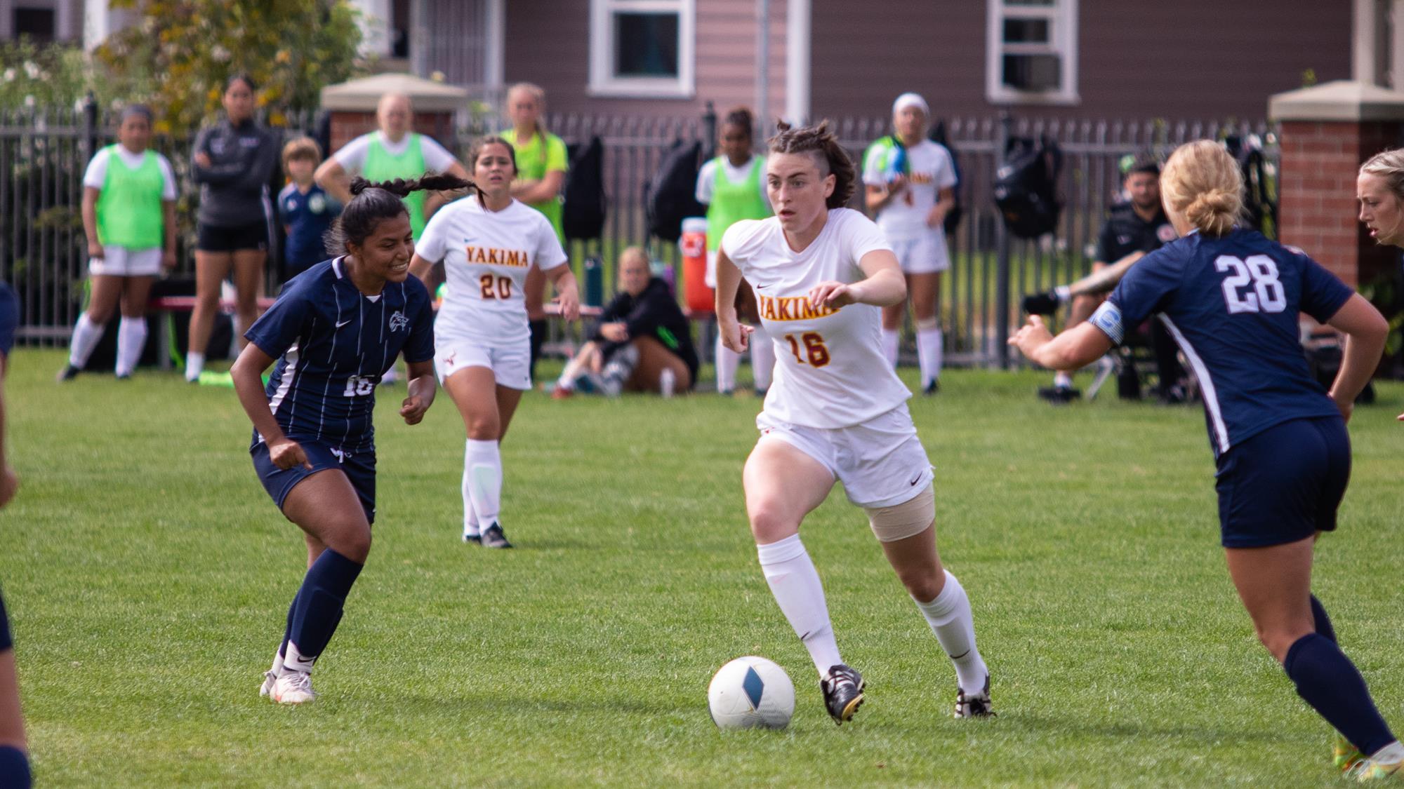 Rachel Farr - Women's Soccer - Yakima Valley College Athletics