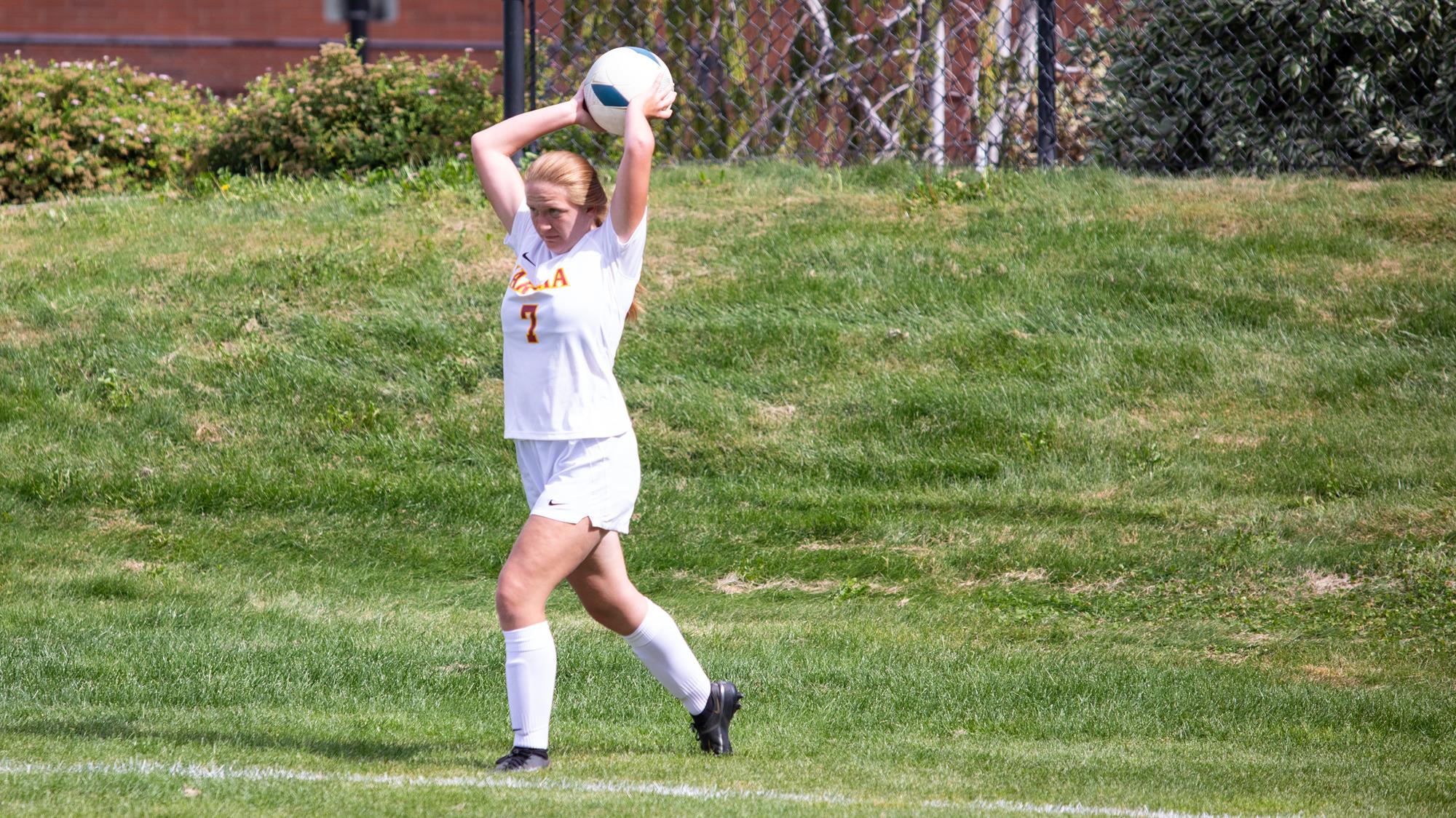 Elizabeth Henry - Women's Soccer - Yakima Valley College Athletics