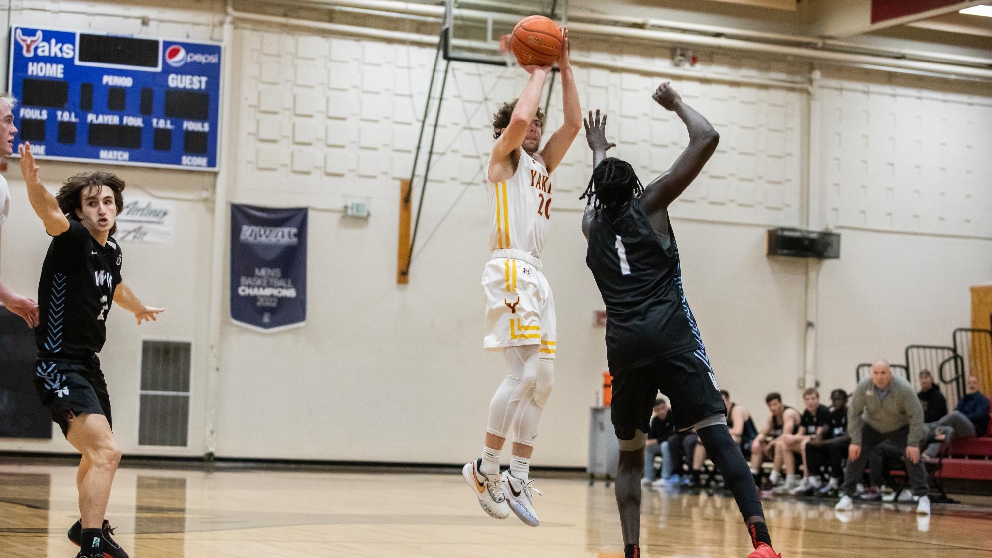 Gavin Bates - Men's Basketball - Yakima Valley College Athletics
